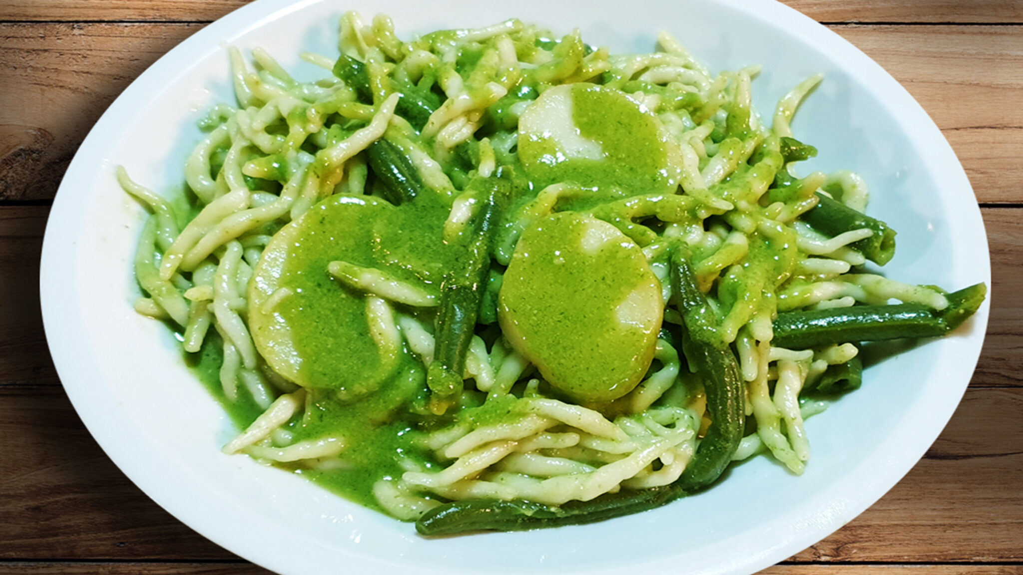 Trofiette al pesto tradizionali - La Taverna Val Trebbia